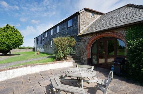 Big cottages - big houses, large holiday homes and group accommodation ...