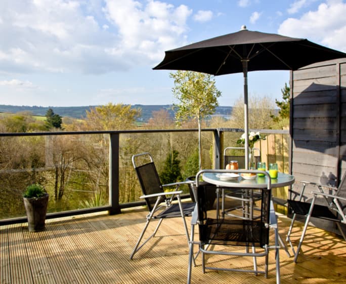 Highbury, St. Dominick, England