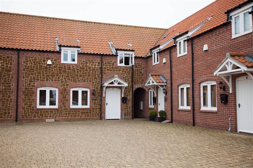 Honeystone, Honeystone, Old Hunstanton, England - Snaptrip